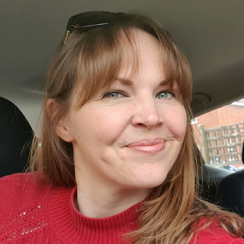 Hannah Taylor | Helen Arkell